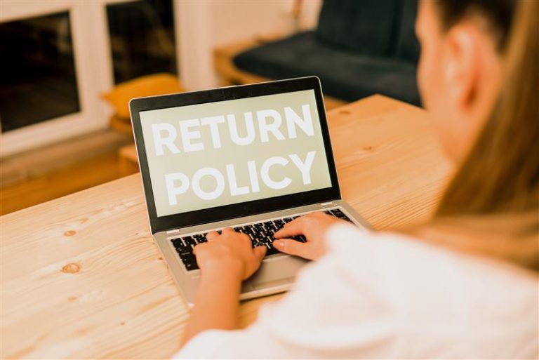 How to Manage Returns After The Holidays | XPDEL